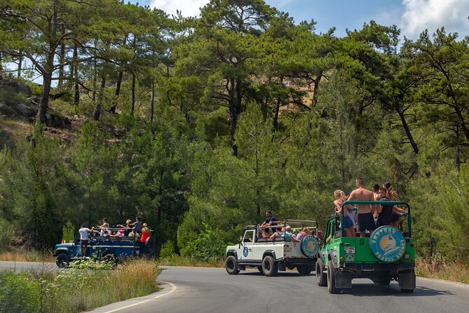 Jeep Safari Adventure From Side - Logistics and Inclusions