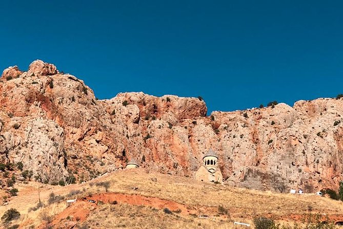 Jeep tour to Khor Virap, Noravank and lake Hors / price per vehicle - Authenticity and Reviews