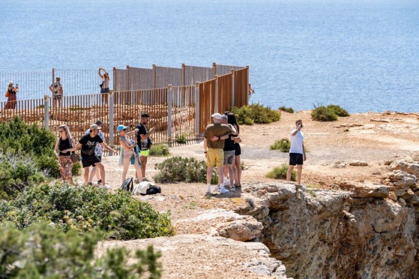 Jeep Wrangler Tour Ibiza - What’s Included and What’s Not