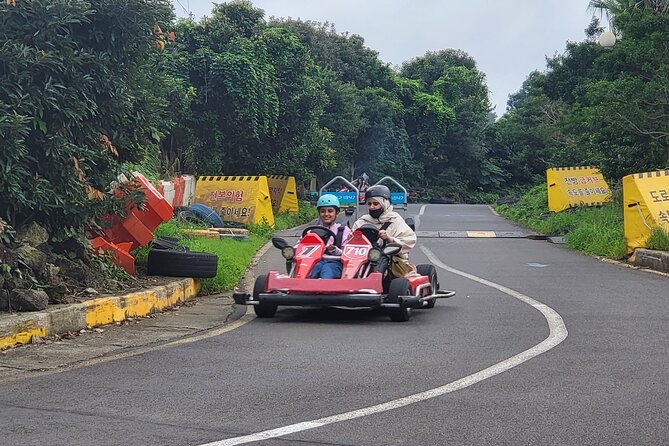 Jeju island Jumbo taxi Private Tour with Mr.Hong west of jeju - Yongmeori Beach and Coast