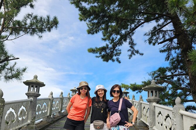 Jeju island Jumbo taxi Private Tour with Mr.Hong west of jeju - The Guide: Mr. Hong