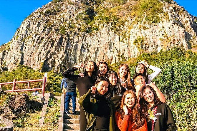 Jeju Island Private Half day Transport : South / West - What Travelers Say