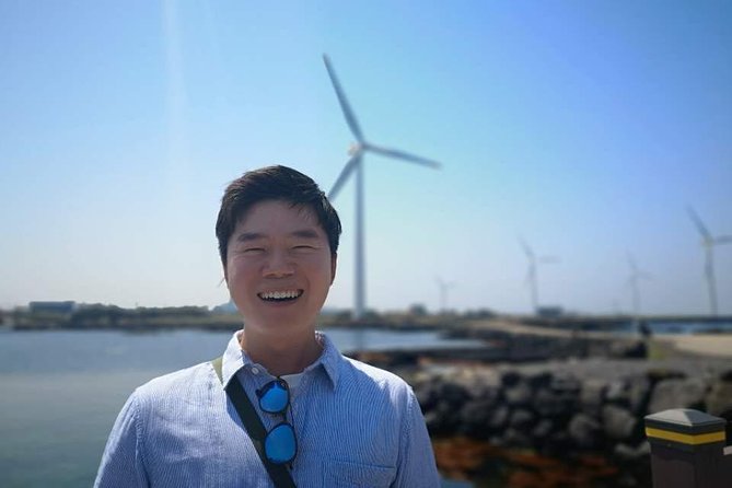 Jeju island: Van tour with a guide who the most loves JEJU - Introduction: Discovering the Best of Jeju with a Local Guide