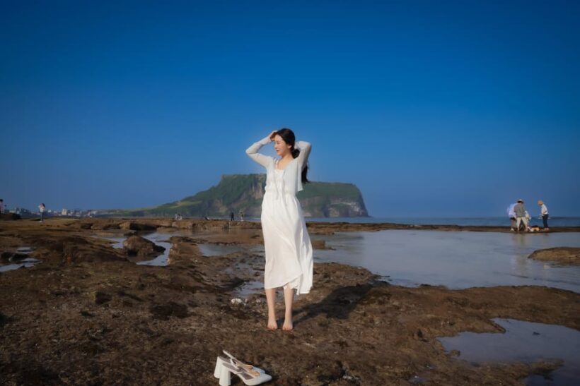Jeju: Professional Photography Experience at Jeju Landmarks - What to Expect During the Tour
