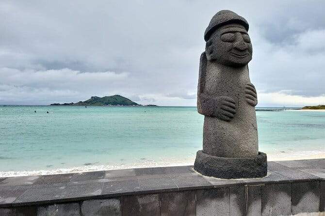 Jeju Unesco Eest course Package Private Van Guided Tour - Stop 3 & 4: Gwangchigi Beach & Seongsan Ilchulbong