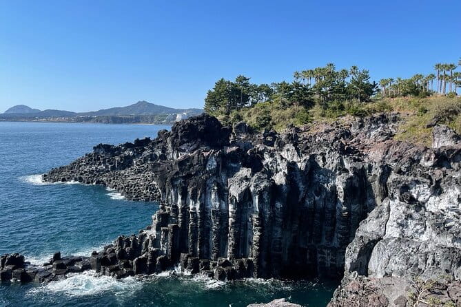 Jeju Western and Southern Routes Sightseeing Day Tour - Transportation and Practicalities