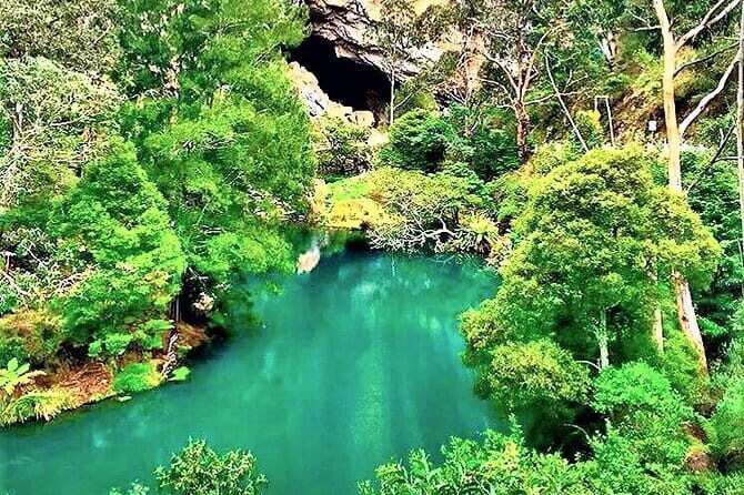 Jenolan Caves Blue Mountains Day Tour + River cruise - Key Points