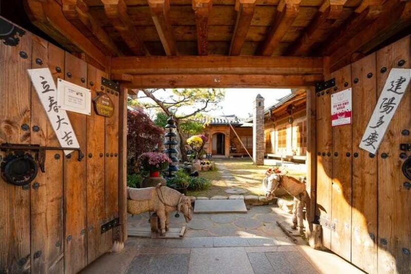 Jeonju Hanok Village and Arboretum + Flower Festival - FAQ