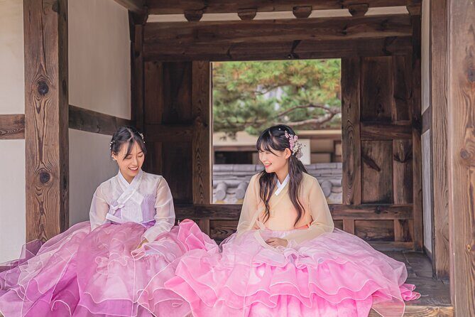 Jeonju Hanok Village Hanbok Rental Experience Hanboknam - Who is this experience for?