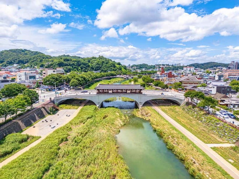 Jeonju Hanok Village Slow Walking Tour - Key Points