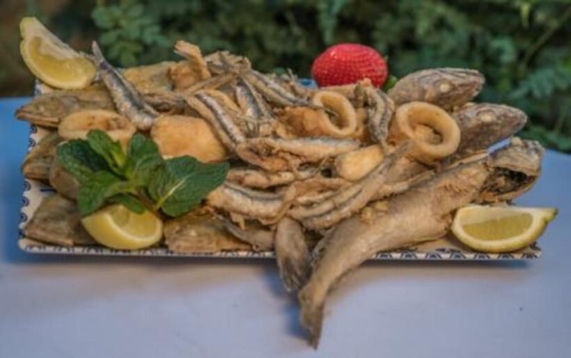 Jerez: Flamenco Show and Menú at Tablao Puro Arte 2025 - Food and Drink Options