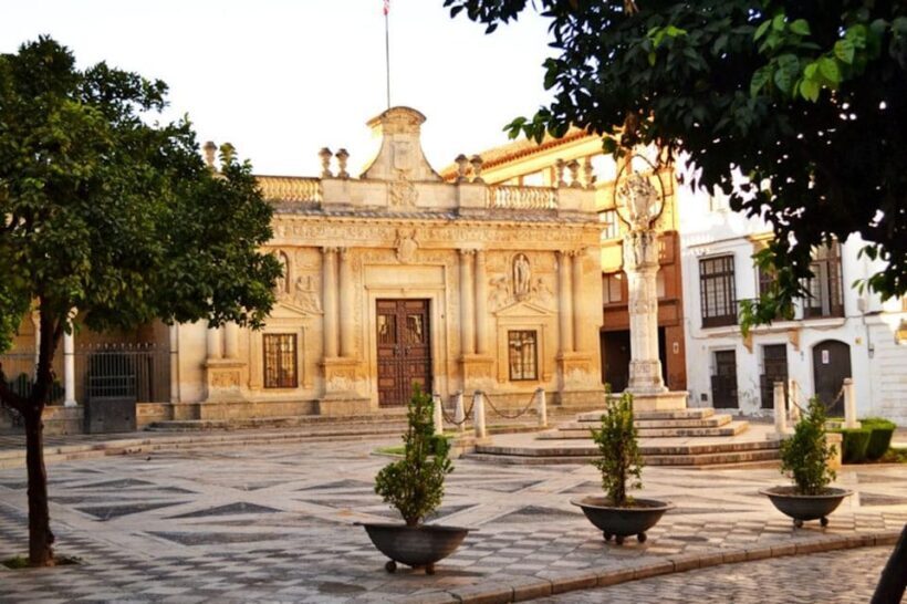 Jerez: Historic center of Jerez and horse show - The Sum Up