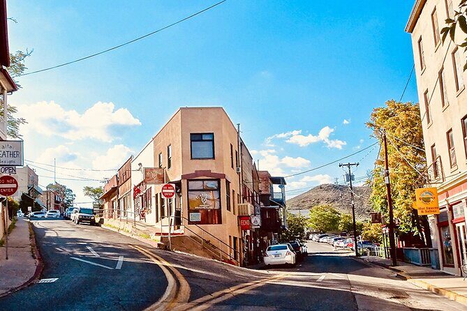 Jerome and Verde Canyon Railroad Scenic Tour - Free Time in Jerome and Cottonwood