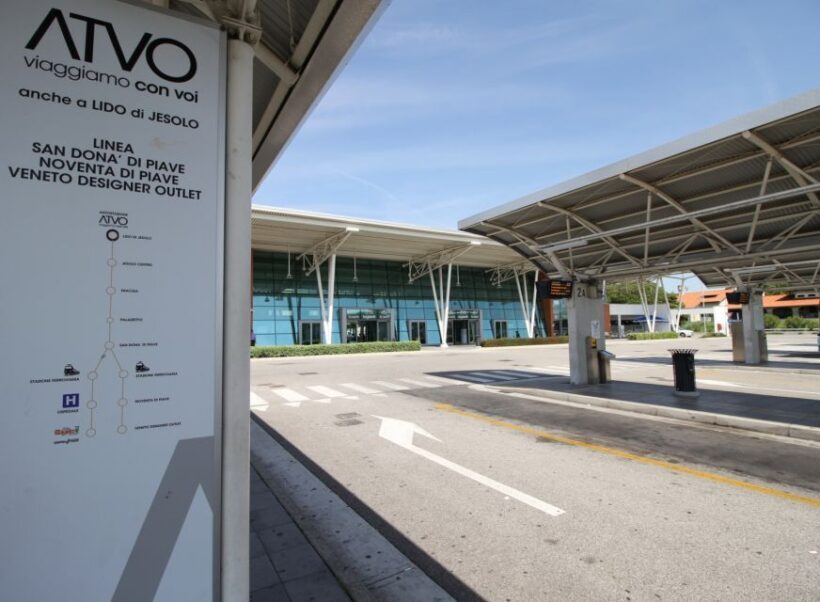 Jesolo Lido: Express Bus to Noventa di Piave Designer Outlet - Analyzing the Value