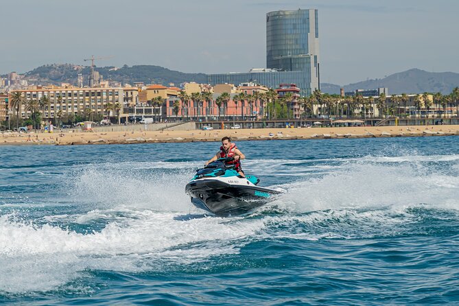 Jet Ski Experience without license in Barcelona - Key Points