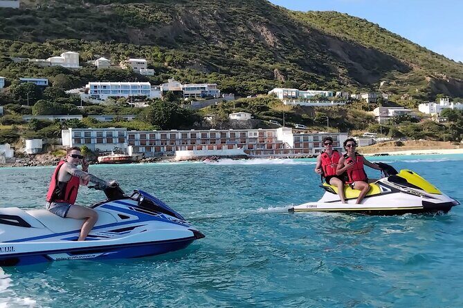 Jet Ski Rental & Beach in St.Maarten + Beach Chairs - Key Points