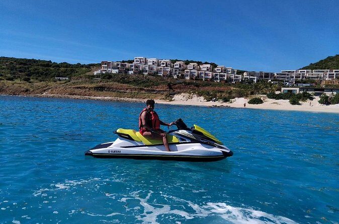 Jet Ski Rental & Beach in St.Maarten + Beach Chairs - Practical Tips for Future Riders