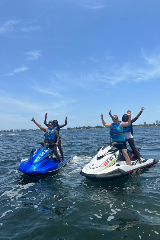 Jet Skis in Miami - The Pros and Cons: An Honest Look