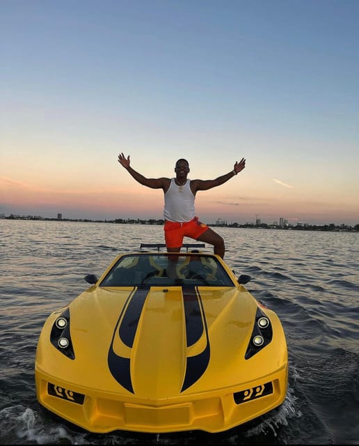 Jetcar Miami: 1 JetCar Rental | 1h | 250$ due at Check-in - Key Points