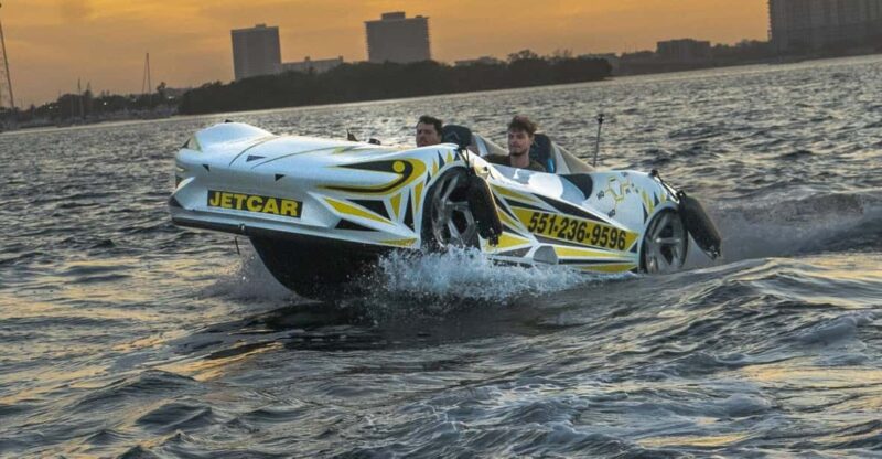 Jetcar ride - What is a Jetcar Ride in Miami?