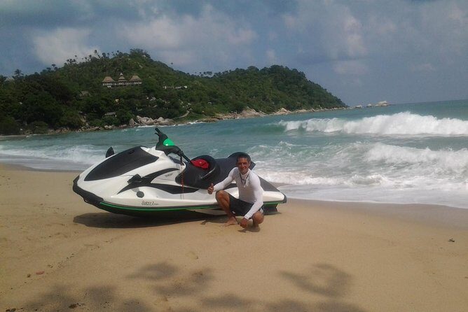 Jetski Safari from Koh Samui to Koh Phangan - An Authentic Water Adventure with a Personal Touch