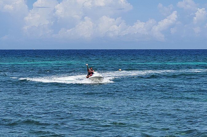 Jetskiing in montego bay from montego bay resorts - The Sum Up