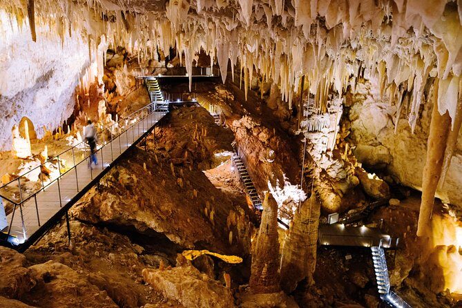 Jewel Cave Fully-guided Tour (Located in Western Australia) - The Value of the Jewel Cave Tour