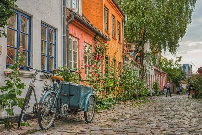 Jewels of Aarhus  Guided Walking Tour - Exploring Aarhus’s Historic Heart