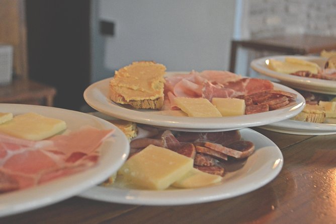 Jewish Ghetto and Campo Dè Fiori By Night Food, Wine and Sightseeing Tour - Sweet Moments at Piazza Navona and SantEustachio