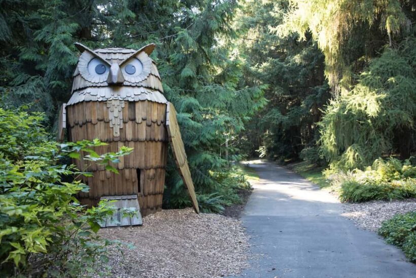 Jewish History Vancouver Oakridge Private Walking Tour - Frequently Asked Questions