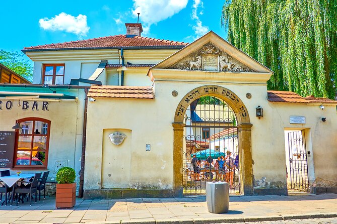 Jewish Quarter Kazimierz Guided Walking Tour in Krakow - Who Should Take This Tour?