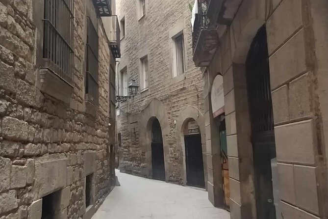 Jewish tour by Jewish Guide in Barcelona - The Experience and Its Value