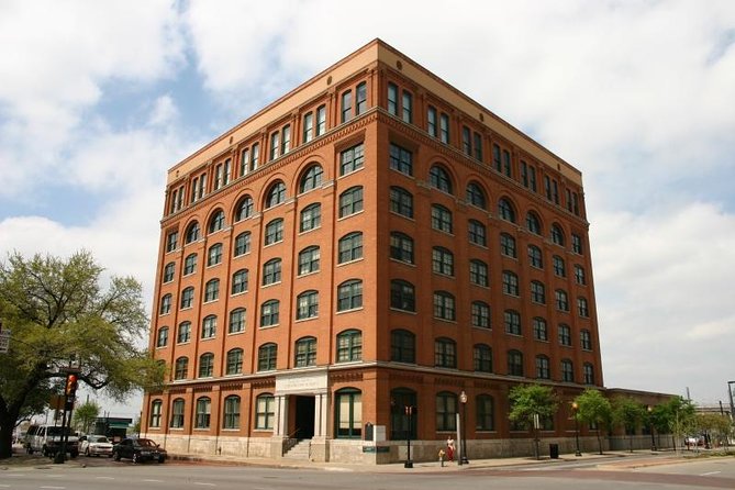JFK Assassination and Museum Tour with Lee Harvey Oswald Rooming House - Key Points: