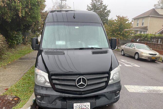 JFK/LGA/EWR to Manhattan Private Transfer - Up to 14 Pax - How This Service Compares to Similar Experiences