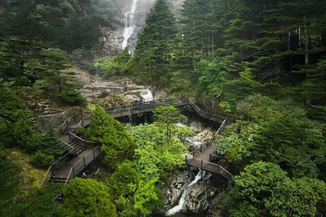 Jiaozi Snow Mountain Hiking Private Tour - FAQ