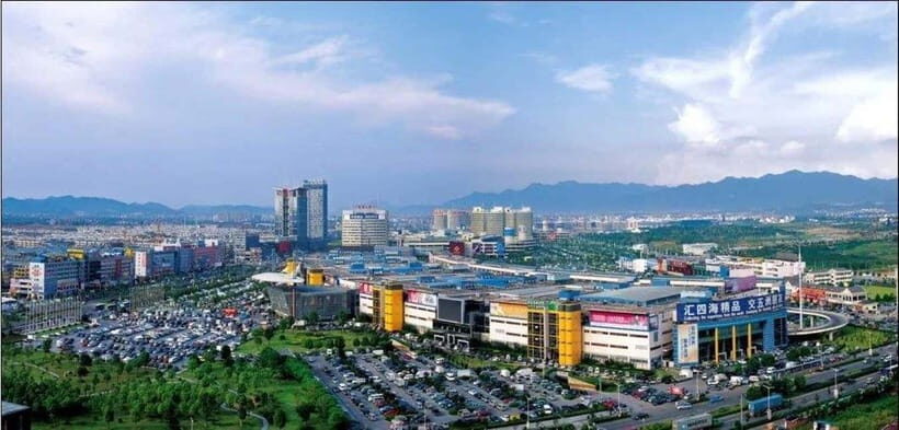 Jinhua: Yiwu International Trade Market Private Guided Tour - What to Expect During Your Visit