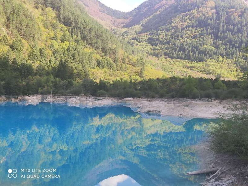 Jiuzhaigou: 3-Day Tour with Bullet Train Transfers - The Scenic Drive to Huanglong