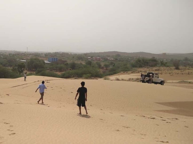 Jodhpur : Jeep Safari, Camel Ride,Buffet Dinner & Folk Dance - Key Points