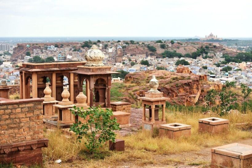 Jodhpur: Private Mehrangarh Fort and Blue City Day Tour - Starting the Day: Convenient Pickup and Comfortable Transport