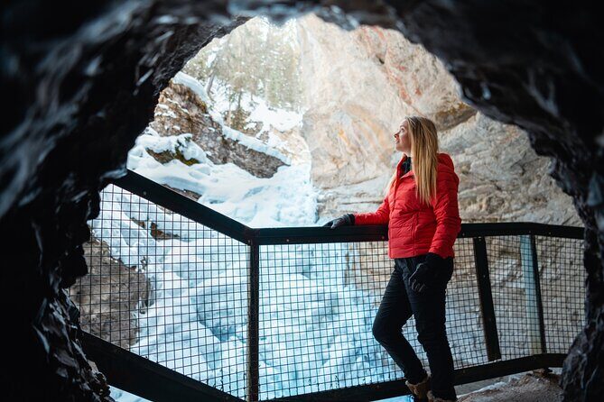 Johnston Canyon Icewalk - Introducing the Johnston Canyon Icewalk Experience