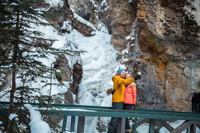 Johnston Canyon Icewalk - Authentic Experiences and Authentic Guides