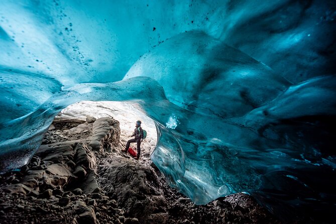 Jökulsárlón: Remote Glacier Hike and a Natural Ice Cave - Safety Measures and Health Considerations for Participants