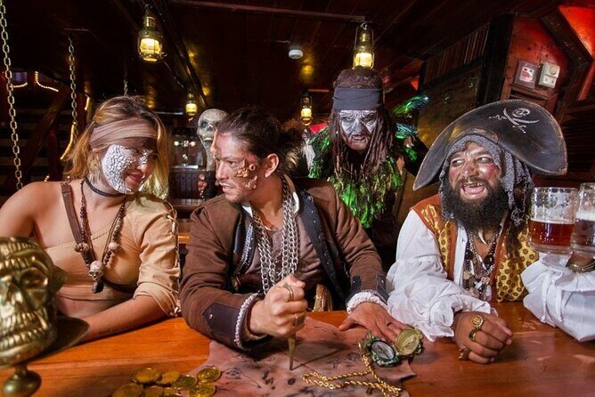 Jolly Roger Pirate Show and Dinner Cruise with Open Bar - An in-depth look at what to expect on the Jolly Roger Pirate Show and Dinner Cruise