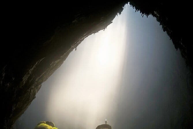 Jomblang, Light From Heaven - The Magic of Jomblang Cave