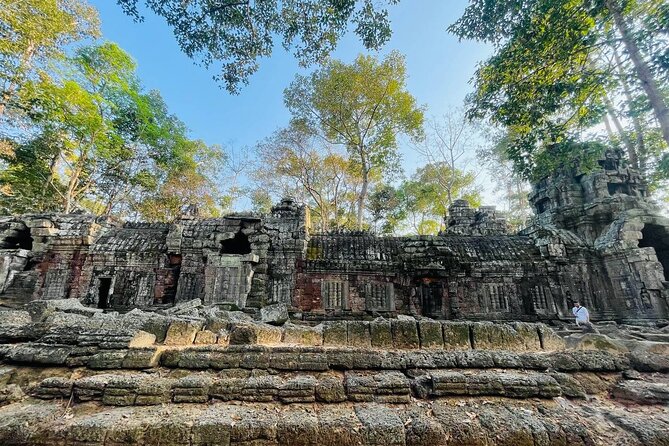 Journey Through Time: Grand Tours with professional photographers - FAQs