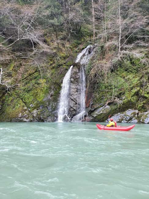 Junction City: Upper Trinity Class III Whitewater Rafting - FAQ