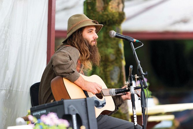 Juneau Whale Watching and Salmon Bake - Who Should Consider This Tour?