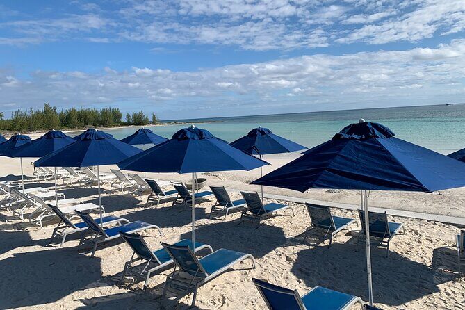 Junkanoo Village Beach Club with Lunch - Introduction
