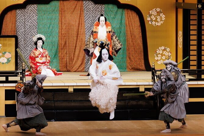 KABUKI performance by National Theatre in Hatsudai, Tokyo - Who Will Enjoy This Tour?