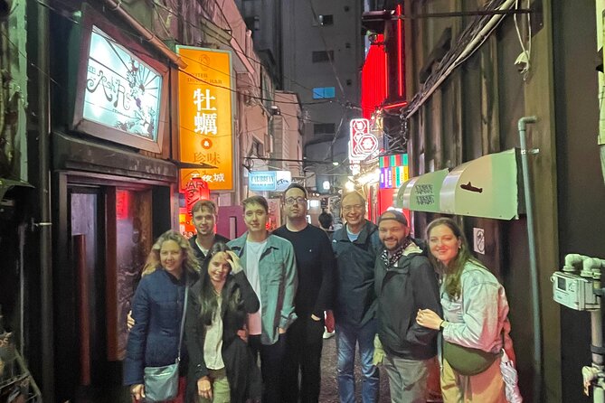 KABUKICHO DEEP TOUR + DINNER & BAR HOP W/Local Certified Guide - A Taste of Kabukicho